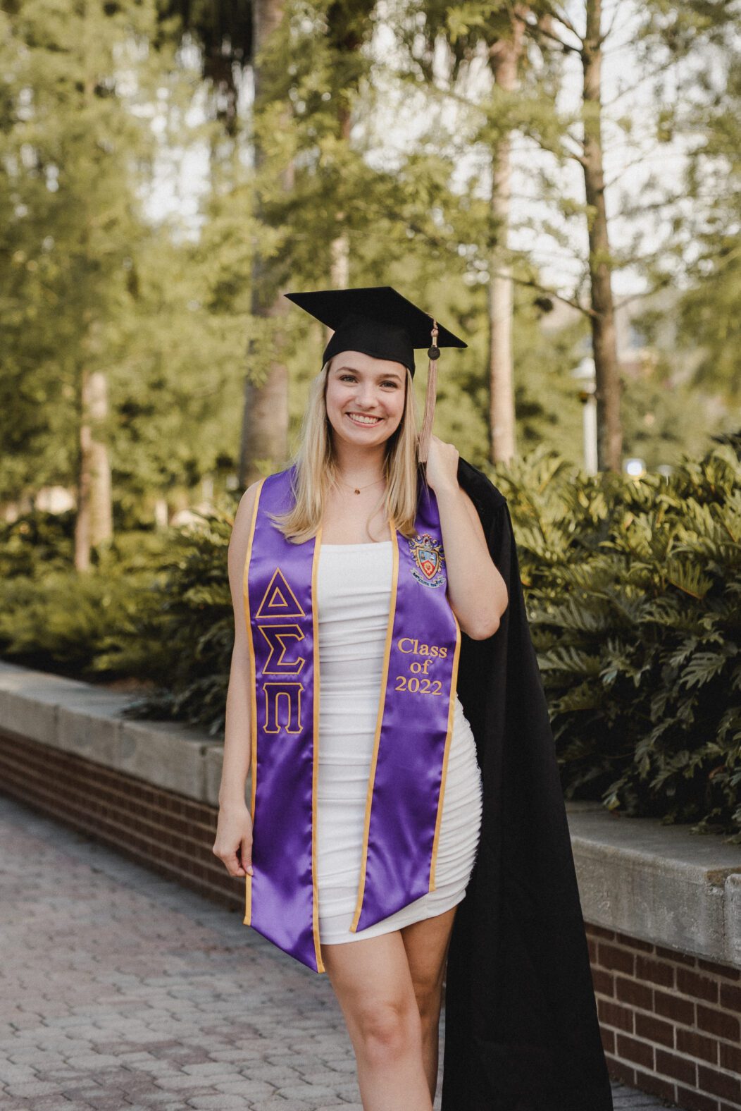 The UCF Graduation Outfit Guide - Shaya Oliver Photography